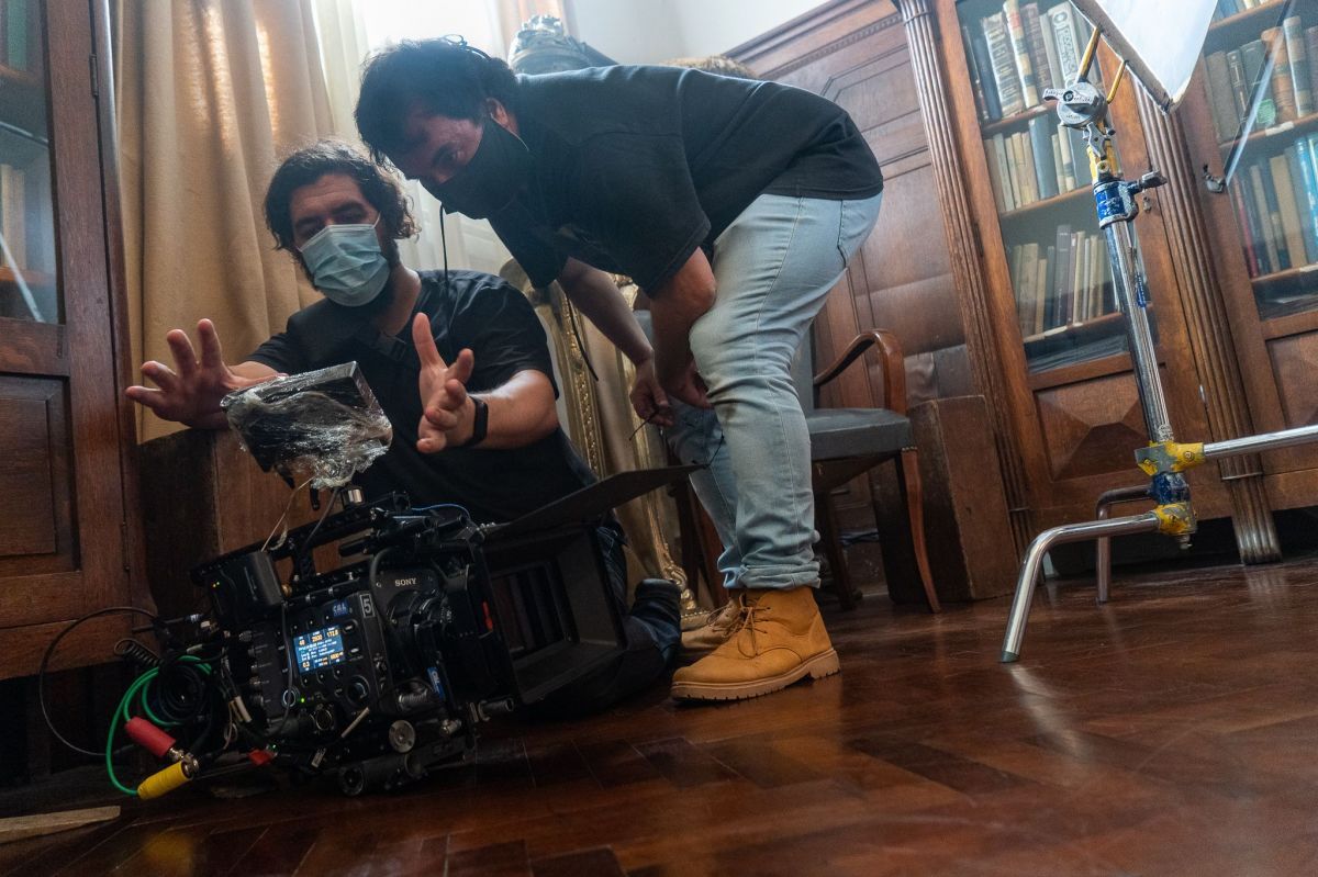 Comenzó el rodaje de “Mete Miedo”, con el actor mexicano Marco de la O ...